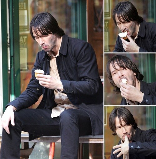hotTEA of the week: Keanu Reeves | Jama's Alphabet Soup